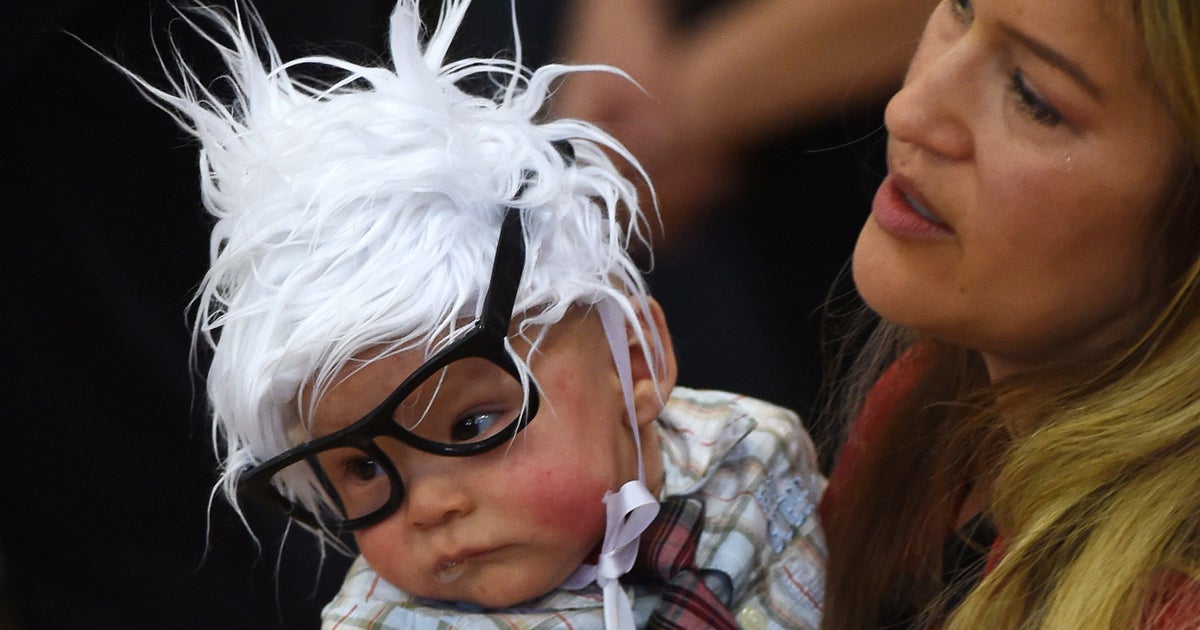 'Bernie Baby' Oliver Lomas, Infant Sanders Lookalike, Reportedly Dies ...