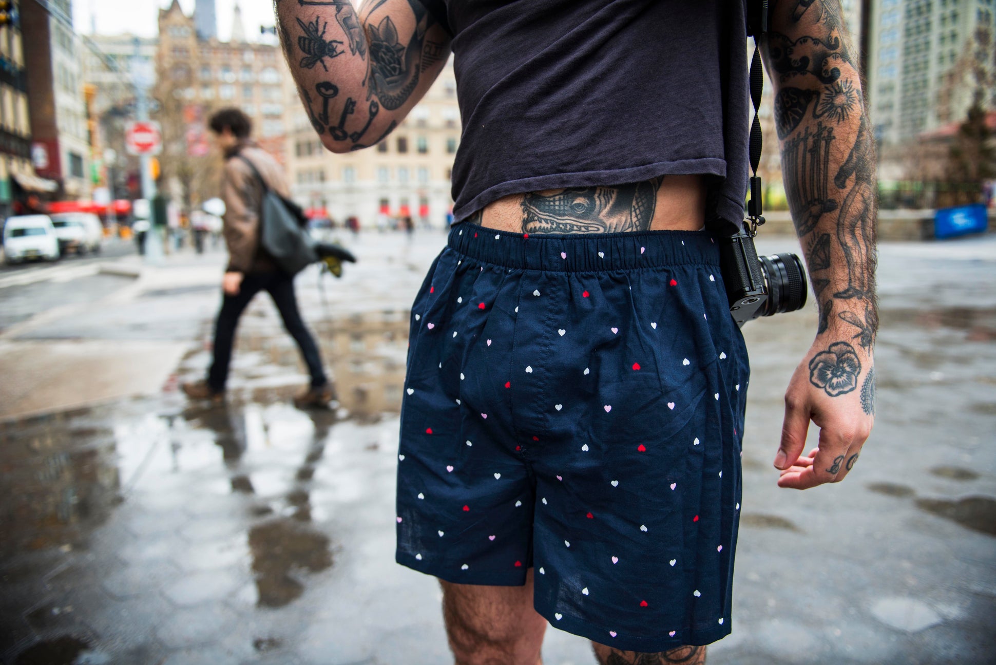 Men Hit The Streets In Their Underwear To Show What A Pants-Free World ...