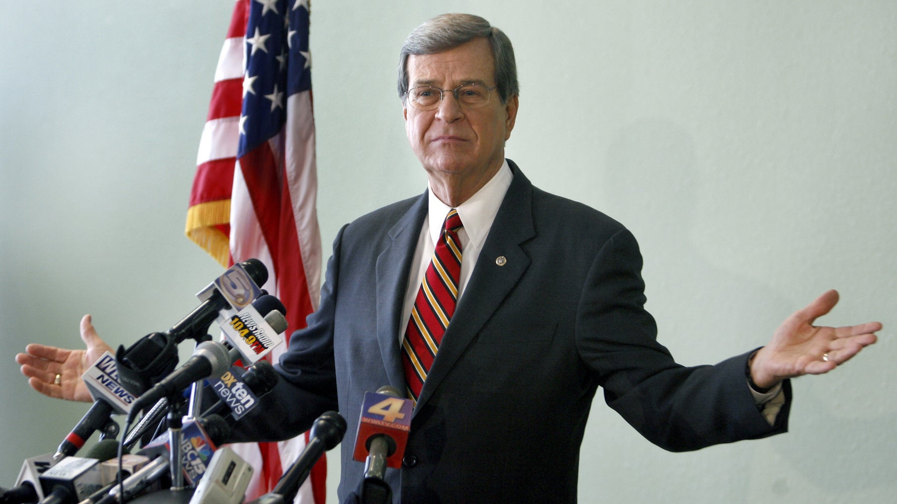 Former GOP Senate Majority Leader Says He Would Consider Obama's ...