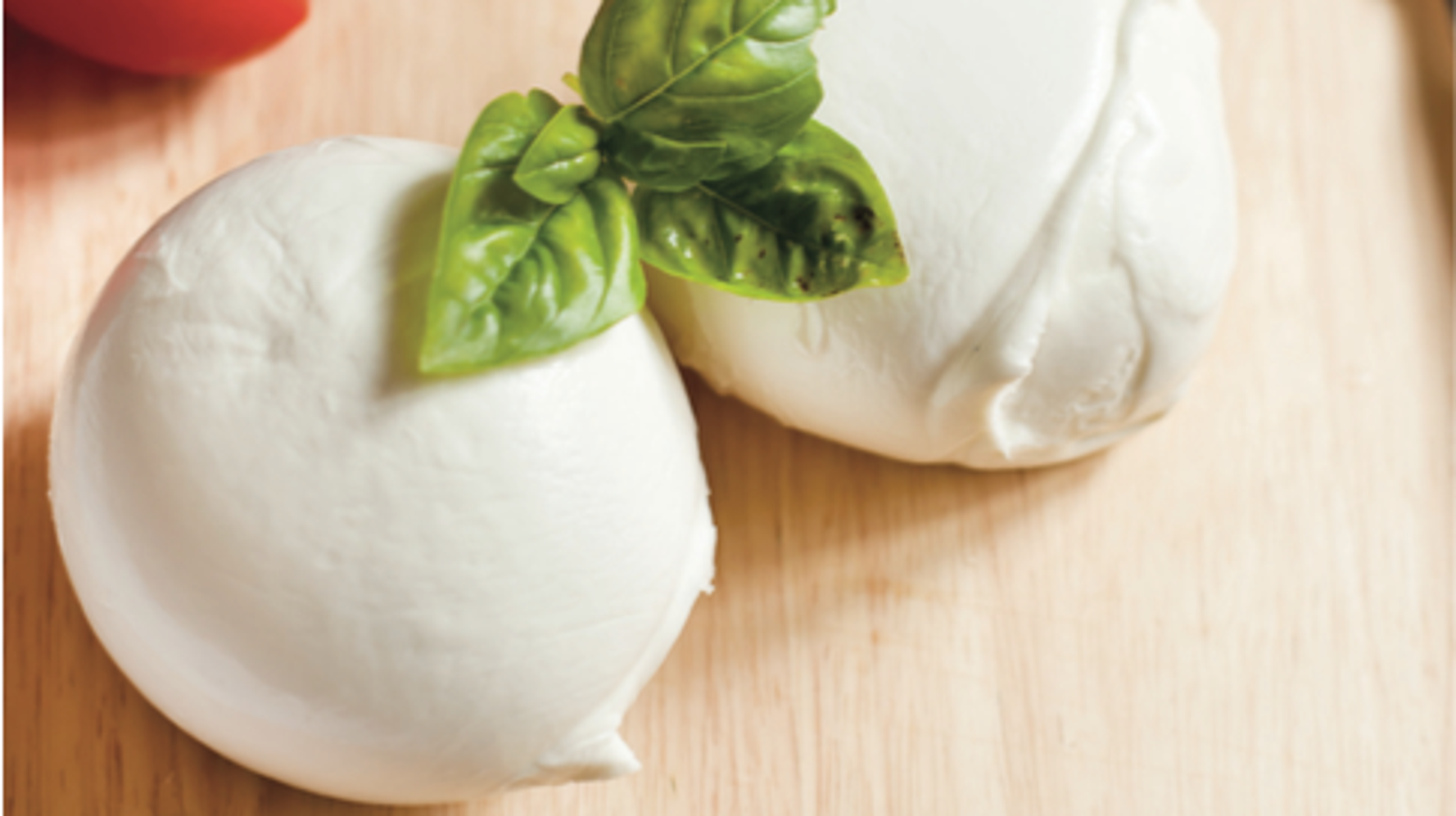 An Italian's Secrets To Buying The Best Mozzarella | HuffPost Life