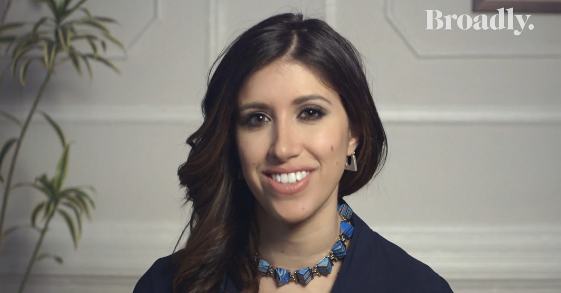 Meet The Consultant Teaching Trans Women How To Be 'Feminine' | HuffPost