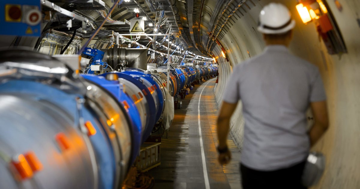 Take A 360-Degree Virtual Tour Of The World's Biggest Particle Collider ...