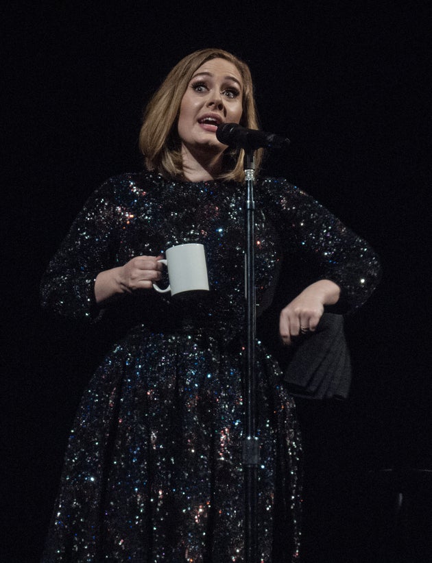 Adele Live 2016 Tour Review: 'A Night Of Pure And Utter Class ...
