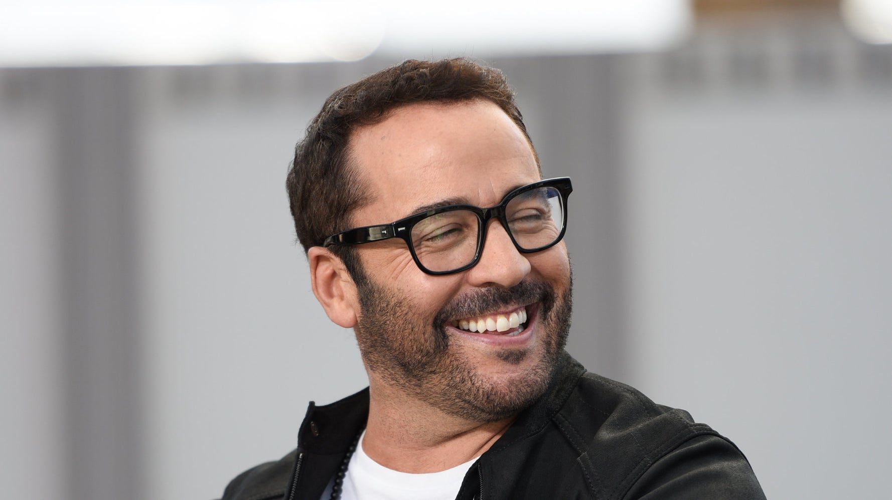 WATCH LIVE: Actor Jeremy Piven Dishes On PBS' 'Mr. Selfridge ...
