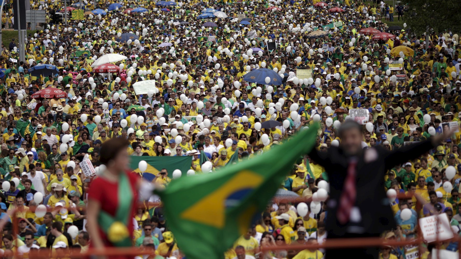 Brazil's Massive Corruption Scandal Is Polarizing The Country ...