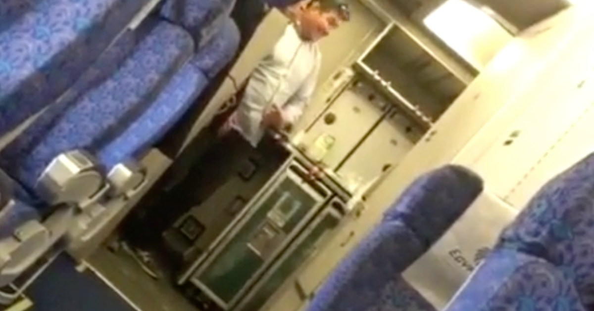 Ben Innes Video Footage Captures Moment (In)famous Hijack 'Selfie ...