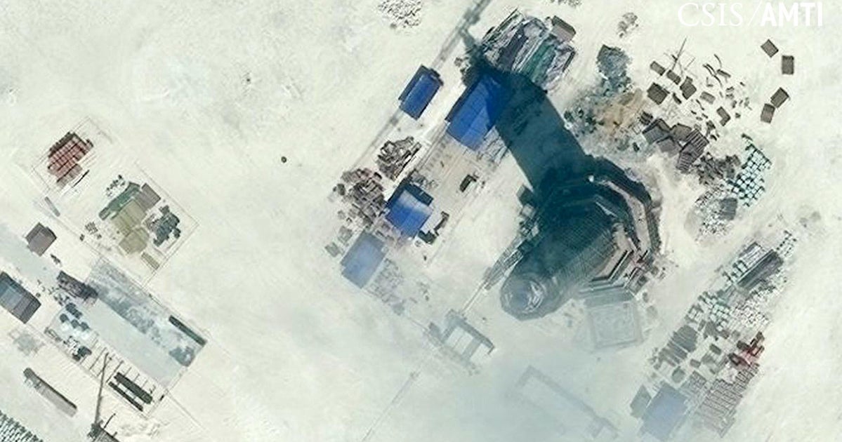 China Is Operating A Lighthouse On Artificial South China Sea Island ...