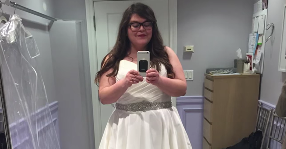 Here's What It's Like To Shop At The 'Say Yes To The Dress' Salon IRL ...