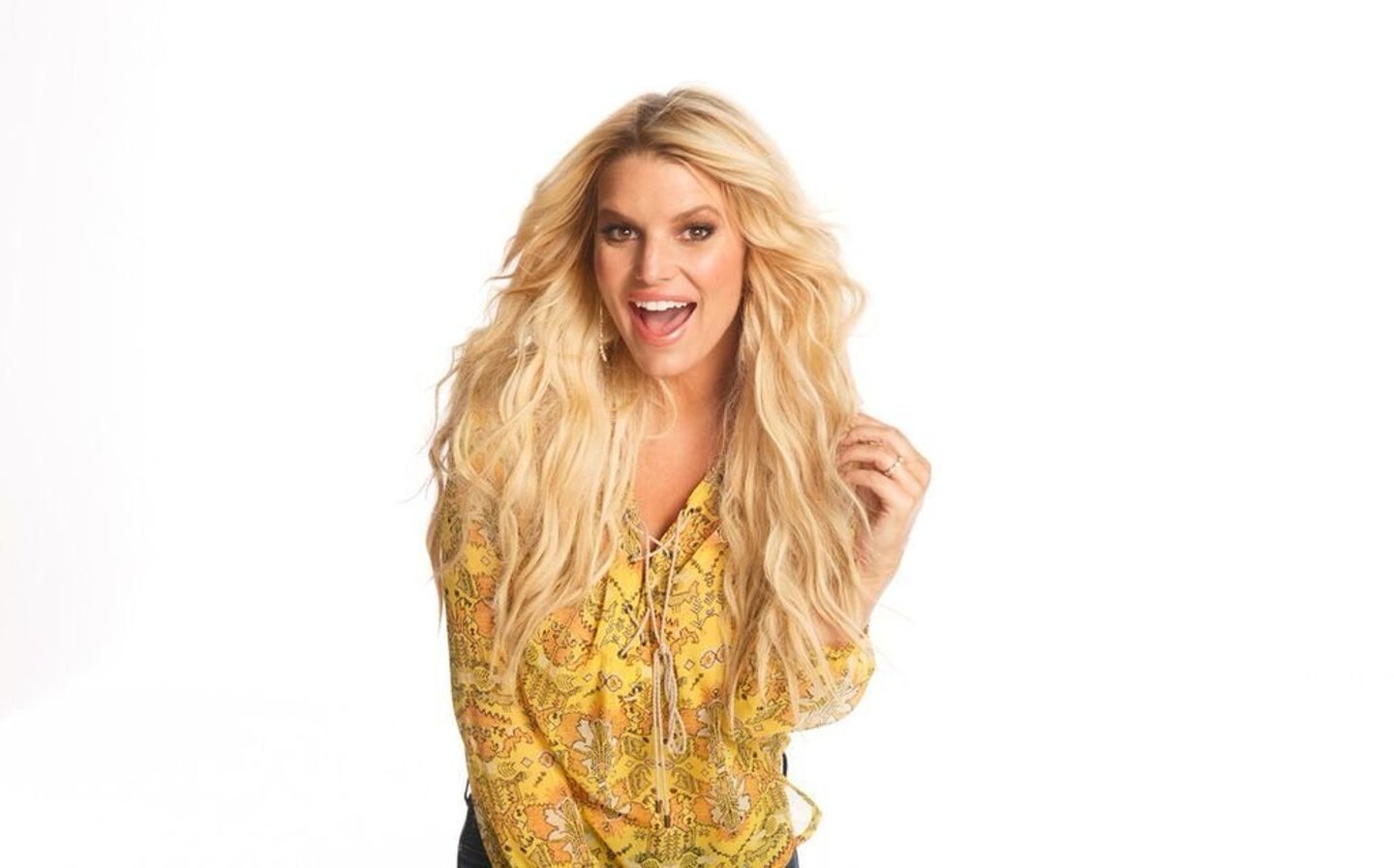 Jessica Simpson Talks New Music And Her Daughter's Love Of 'Mikki Naj ...