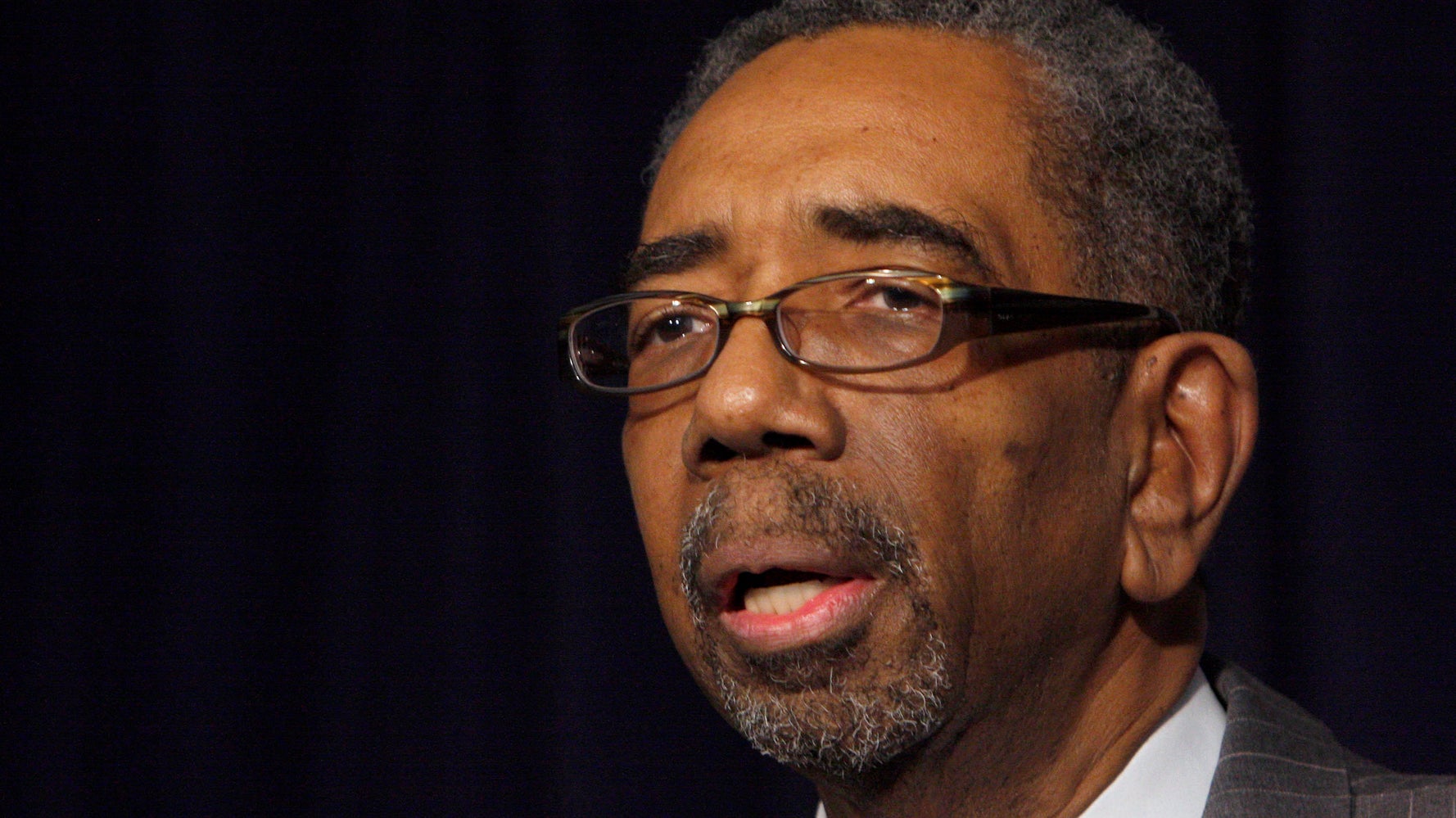 Congressman Bobby Rush Feels 'Ashamed' Of Voting For 1994 Crime Bill ...