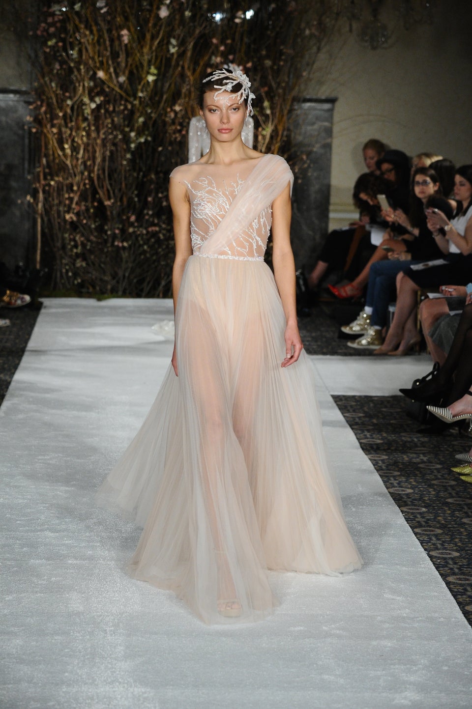 12 Nsfw Wedding Dresses That Will Make Heads Turn Huffpost Life