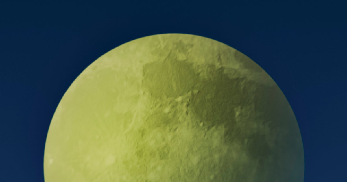 Green Moon: No, The Moon Won't Be Changing Colour Next Month | HuffPost ...
