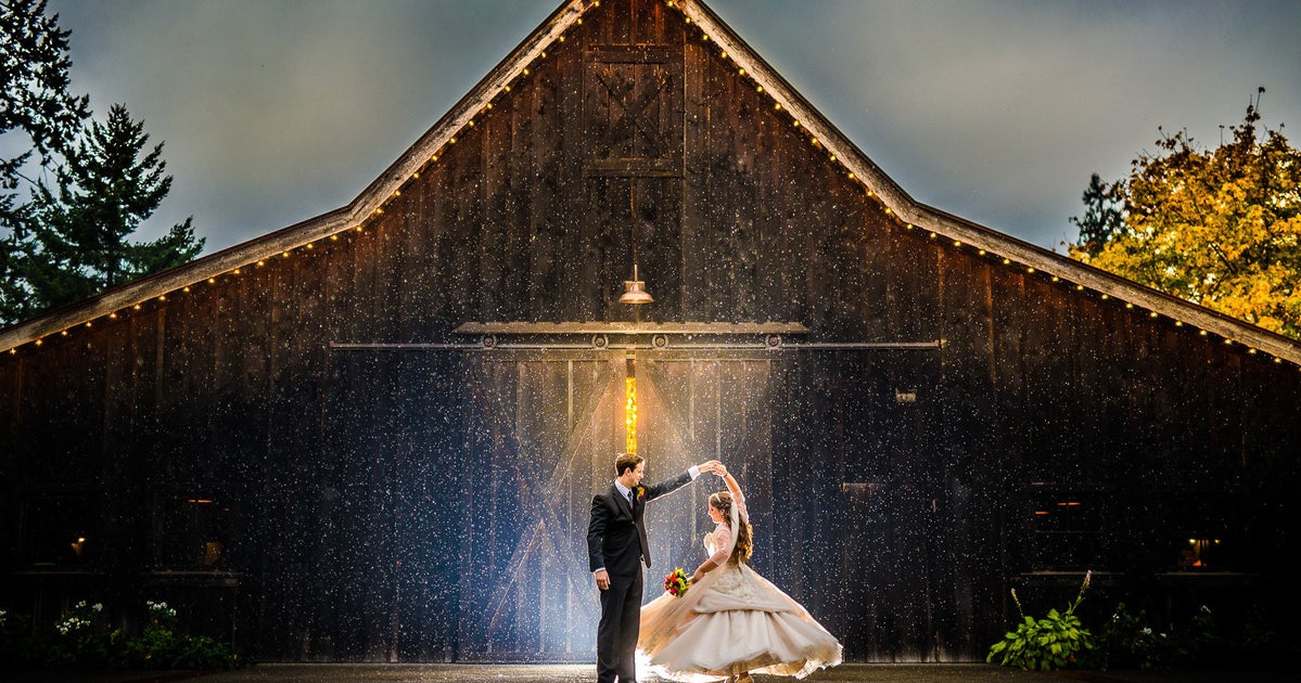 18 Beautiful Barn Weddings That Will Charm Your Socks Off | HuffPost Life