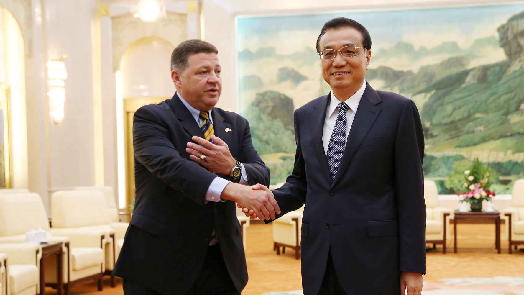 GOP Rep. Bill Shuster Narrowly Survives GOP Primary Challenge ...