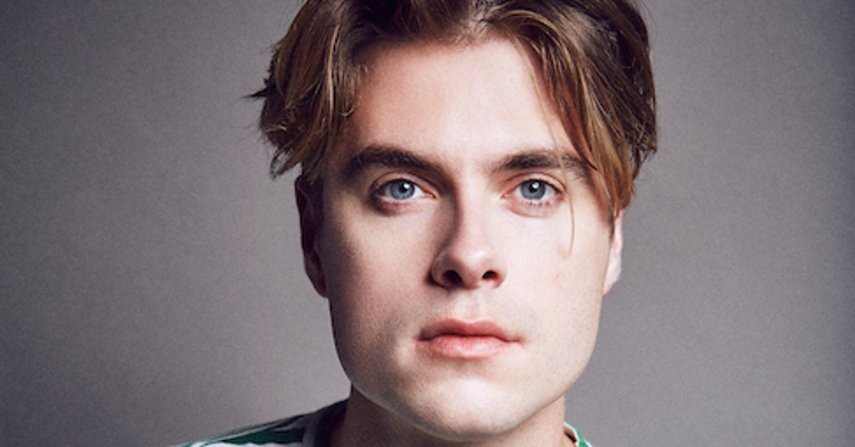 Jeffery Self Breaks Into The Young Adult Literary World With 'Drag Teen ...