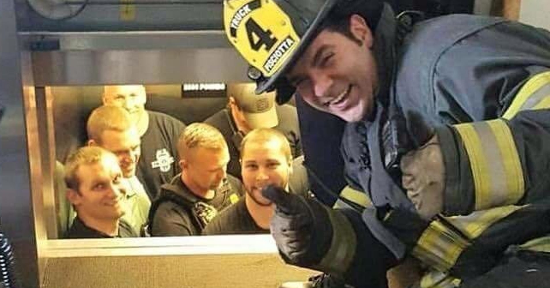 Firefighters Are Happy To Rescue 12 Police Officers Stuck Inside ...