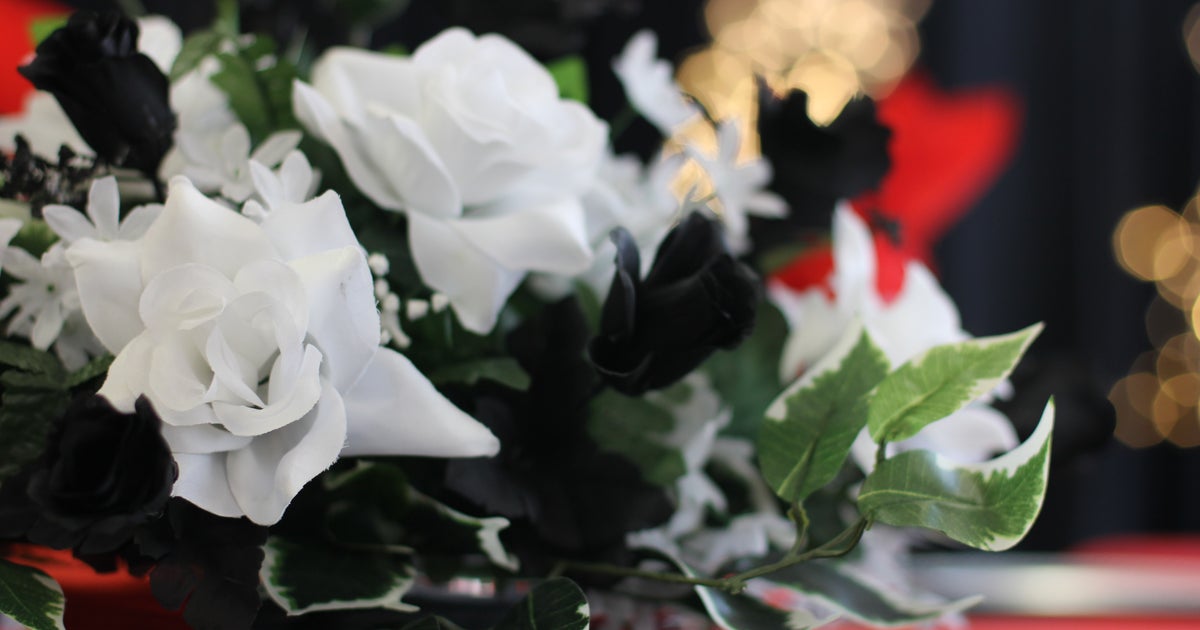 Smiling Immediately Restores Mothers Day For The Motherless Huffpost