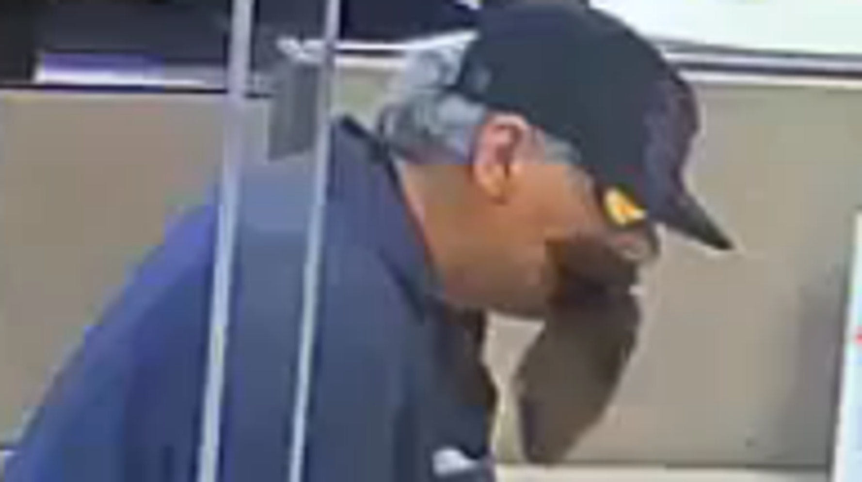 ‘Acid Bandit’ Wears Ridiculous Fake Beard In Terrifying Bank Heist ...