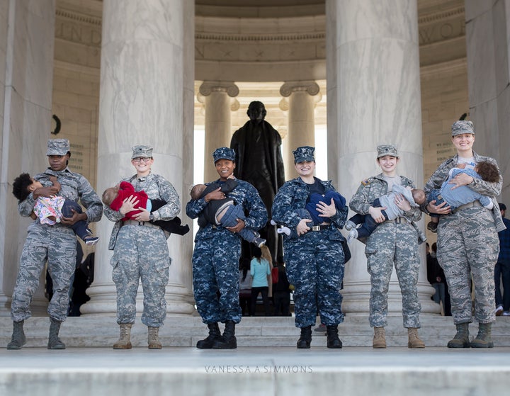 7 Powerful Photos Of Military Moms Breastfeeding In Uniform Huffpost Life