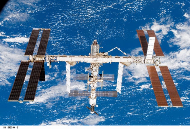 International Space Station Hit By Space Debris Causing Tiny Crack In ...