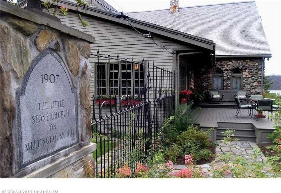 9 Sacred Spaces That Transformed Into Stunning Secular Buildings ...