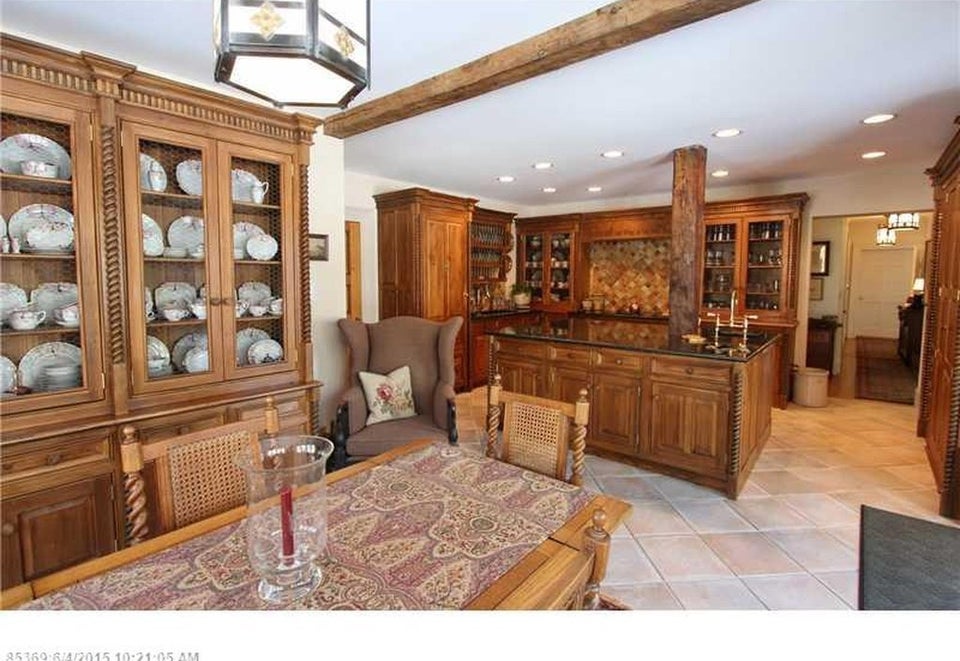 9 Sacred Spaces That Transformed Into Stunning Secular Buildings ...