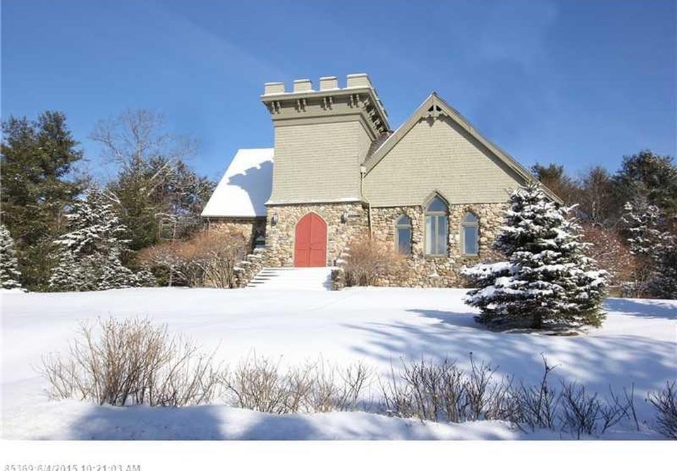 9 Sacred Spaces That Transformed Into Stunning Secular Buildings ...