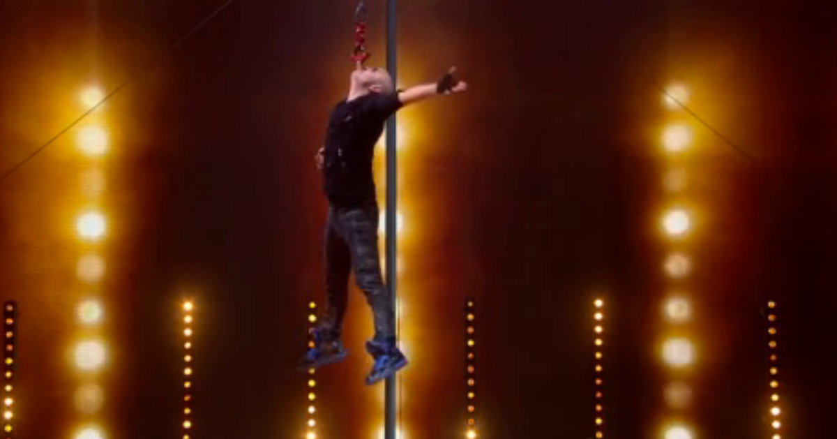 'Britain's Got Talent' Semi-Finals: Sword Swallower Alex Magala's ...