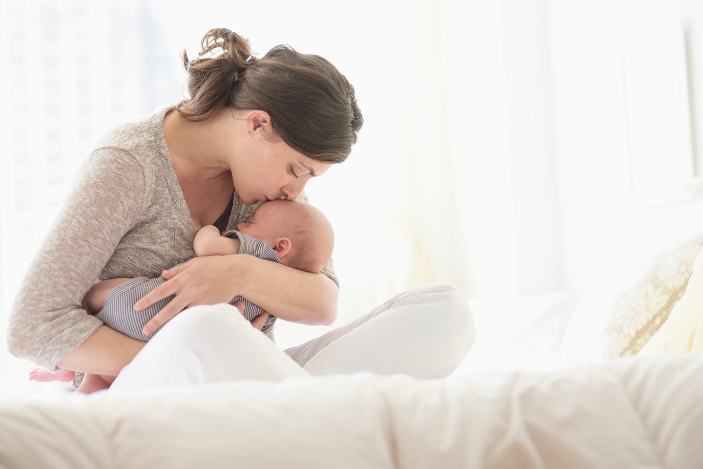Why Childhood Cuddles Are So Important | HuffPost UK Parents
