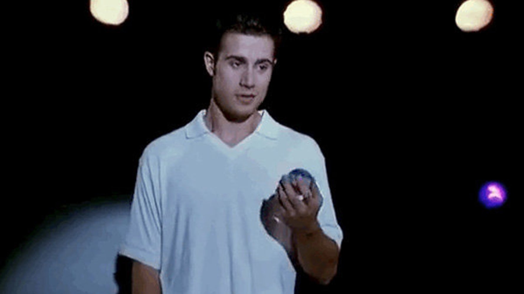 Freddie Prinze Jr. Tries To Recreate 'She's All That' Hacky Sack Scene ...