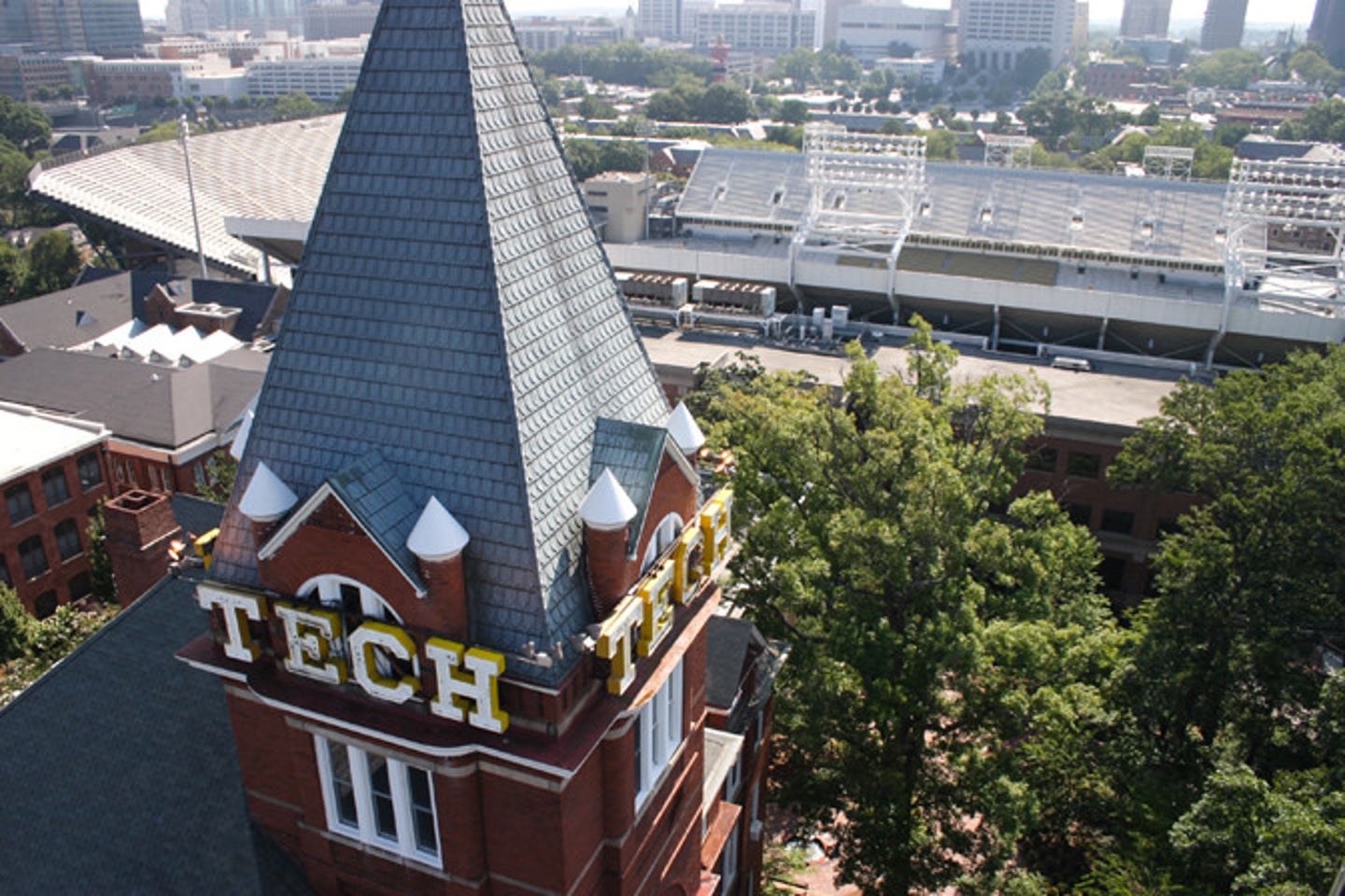 What I Learned From Feeling Mediocre | HuffPost College