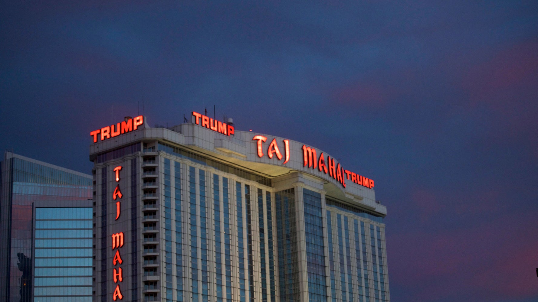 How Donald Trump Bankrupted His Atlantic City Casinos, But Still Earned ...