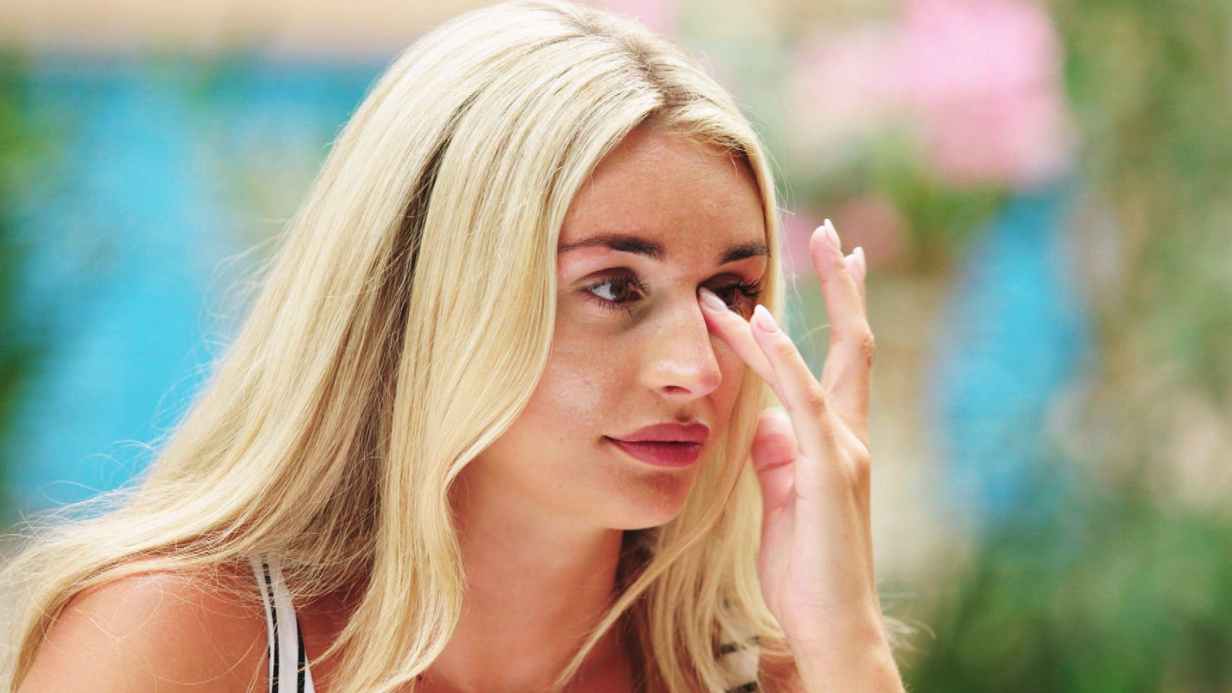 'Love Island' 2016: Rykard Jenkins Tries To Win Rachel Fenton Back ...