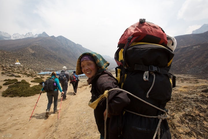 One of the few women Sherpas in the Khumbu Valley, Nepal | HuffPost ...