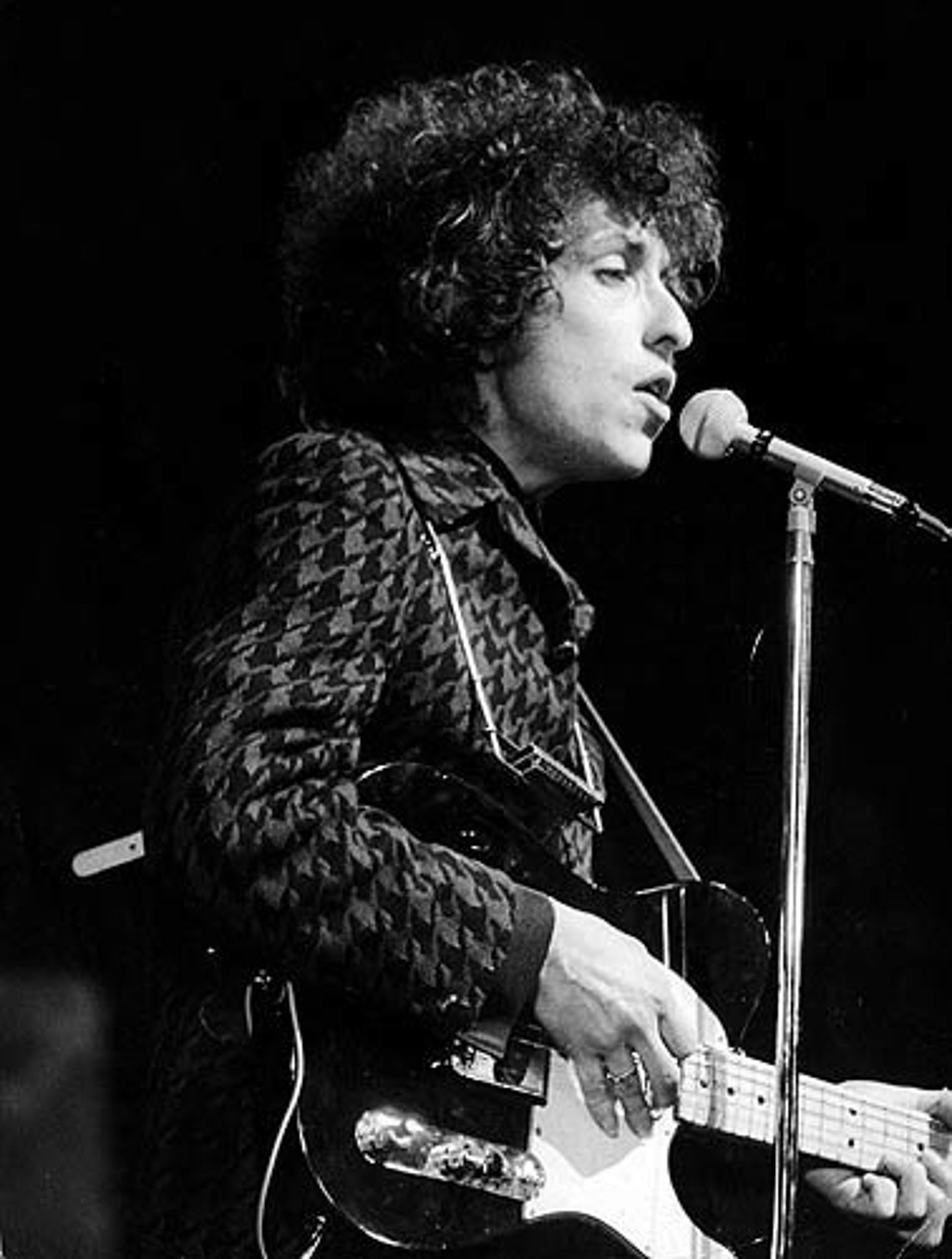 Inside Bob Dylan's Most Abundant And Overlooked Art: Performance ...