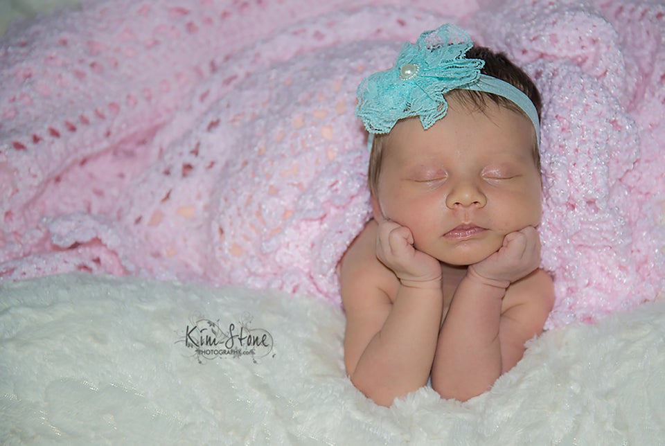 The Heartbreaking Story Behind This Newborn Photo | HuffPost Life
