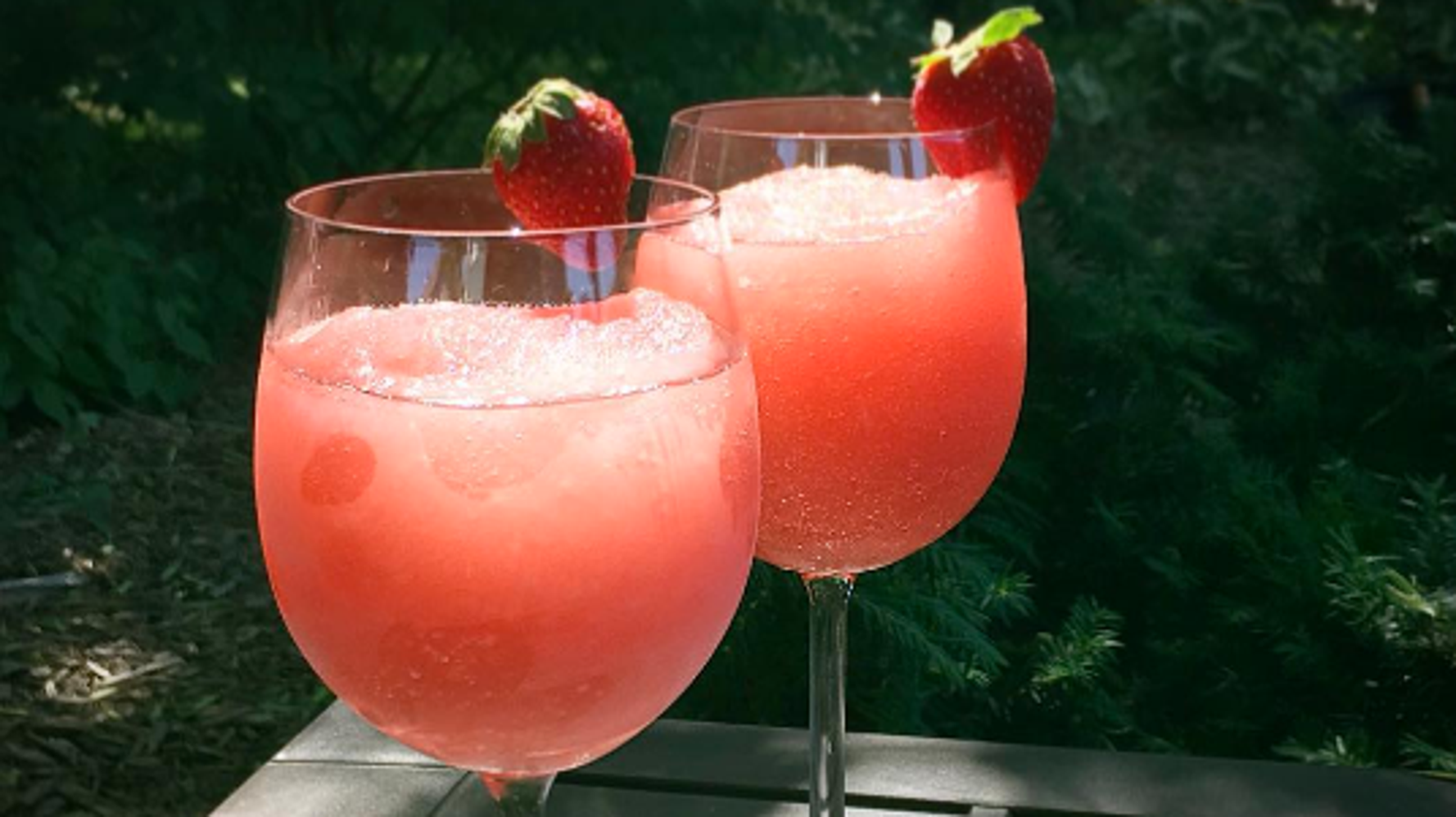 Frosé Is The Mouth-Watering Alcoholic Drink You Need To Try This Summer ...