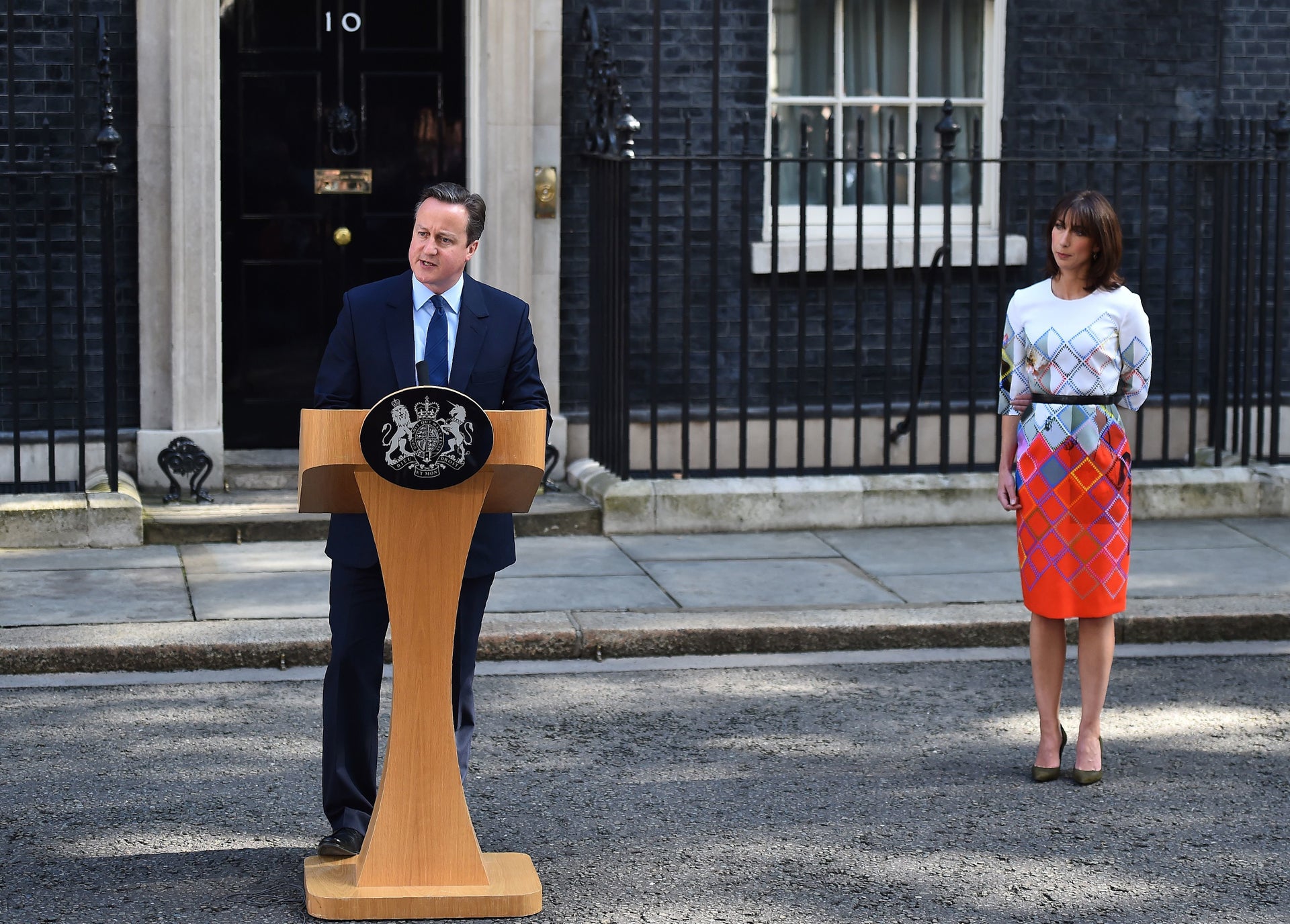 David Cameron Resigns As Prime Minister Following EU Referendum Brexit ...