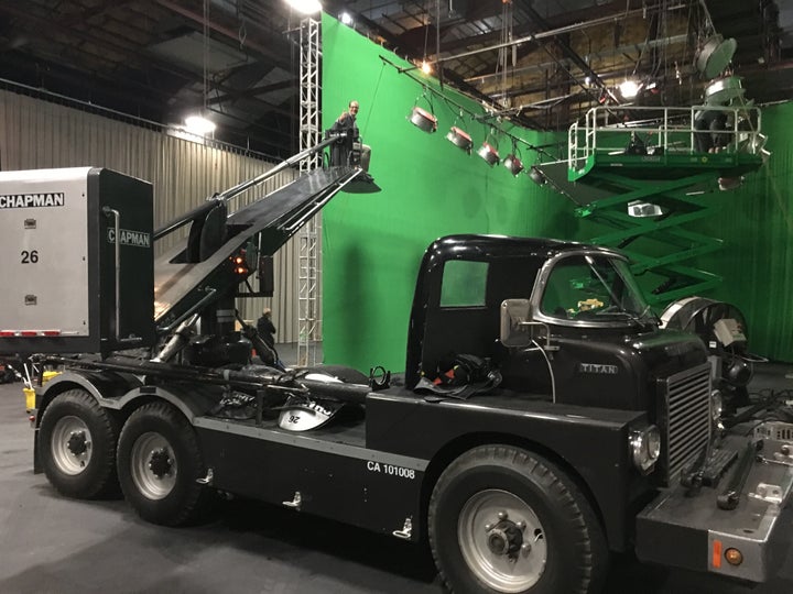 Behind the Scenes of Unbreakable Kimmy Schmidt | HuffPost Contributor