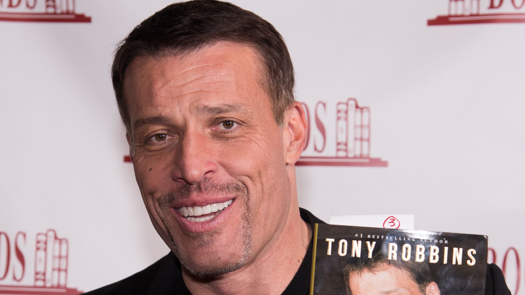 Tony Robbins Hot-Coal Walk Injures Dozens In Dallas | HuffPost