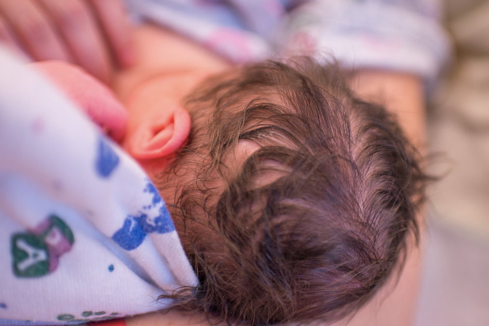 The Amazing Birth Photos This Mom Captured Of Her Own Labor | HuffPost ...