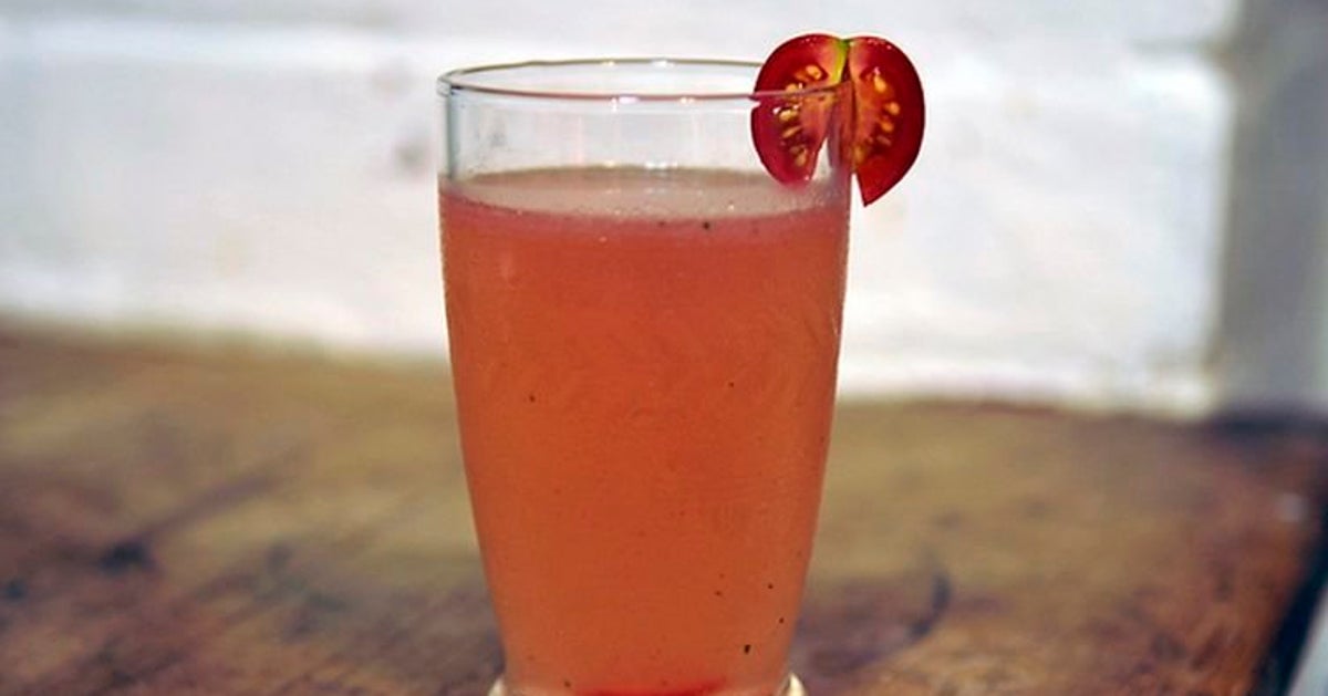 How To Turn Your Overripe Tomatoes Into The Best Cocktail | HuffPost Life