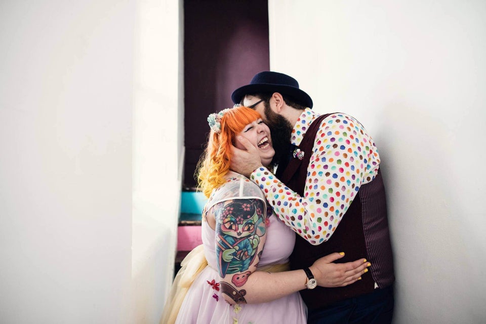 23 Beautiful Tattooed Brides Who Wouldnt Dream Of Covering Their Ink