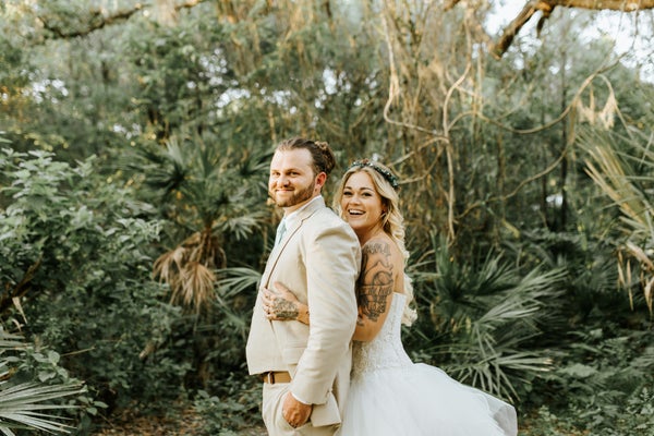 23 Beautiful Tattooed Brides Who Wouldnt Dream Of Covering Their Ink