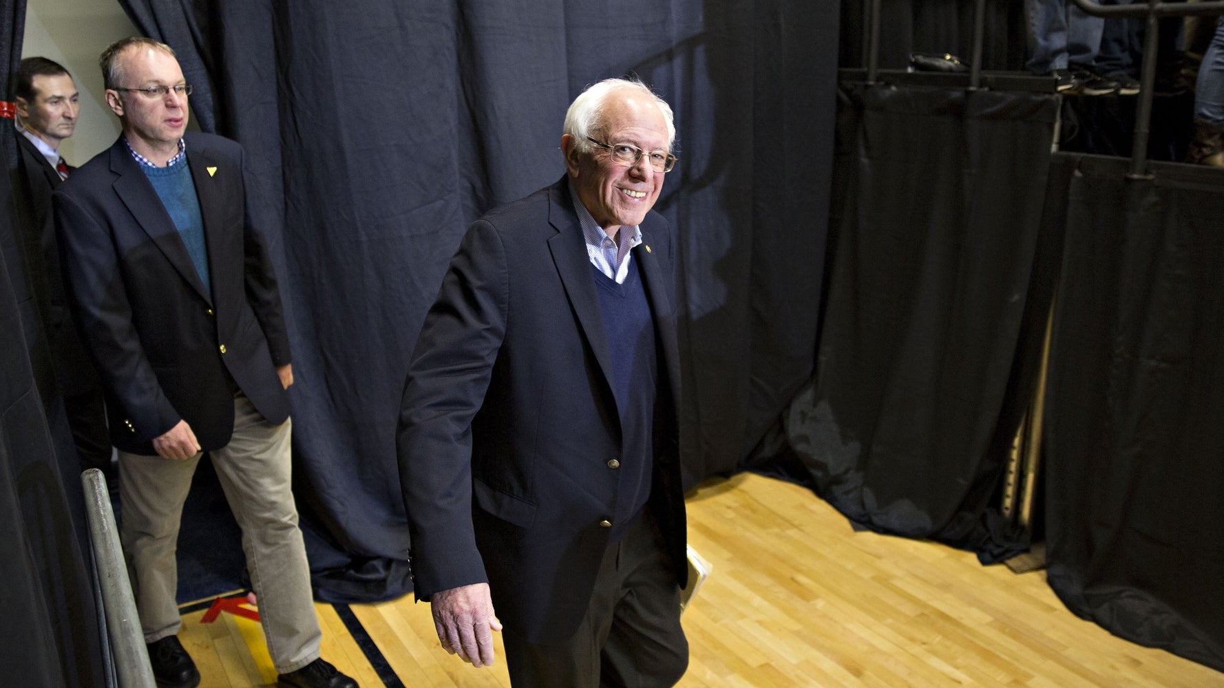 Fraudster Who Created Pro-Bernie Sanders Super PAC Is Out Of Jail, Back ...