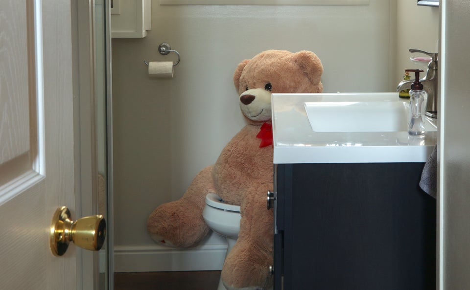 These Stock Photos Of Teddy Bears Freak Us Out Even More Than Clowns ...