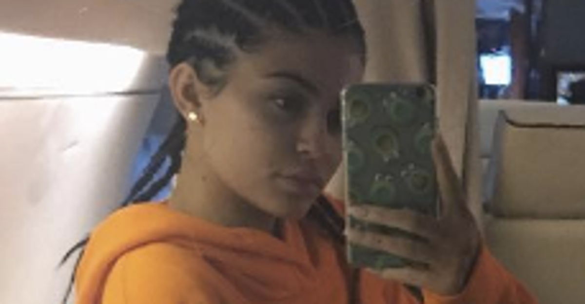 Kylie Jenner Can't Stop Posting Photos Of Herself In Cornrows ...