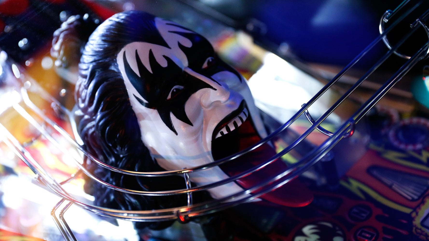 The Artist Who Asked For A Gun, And Other Crazy Backstage Riders | HuffPost