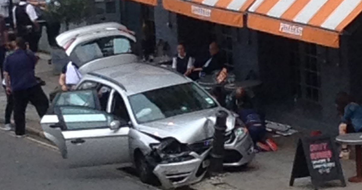 Kentish Town Crash: 2 Diners Injured After Unmarked Police Car Smashes ...