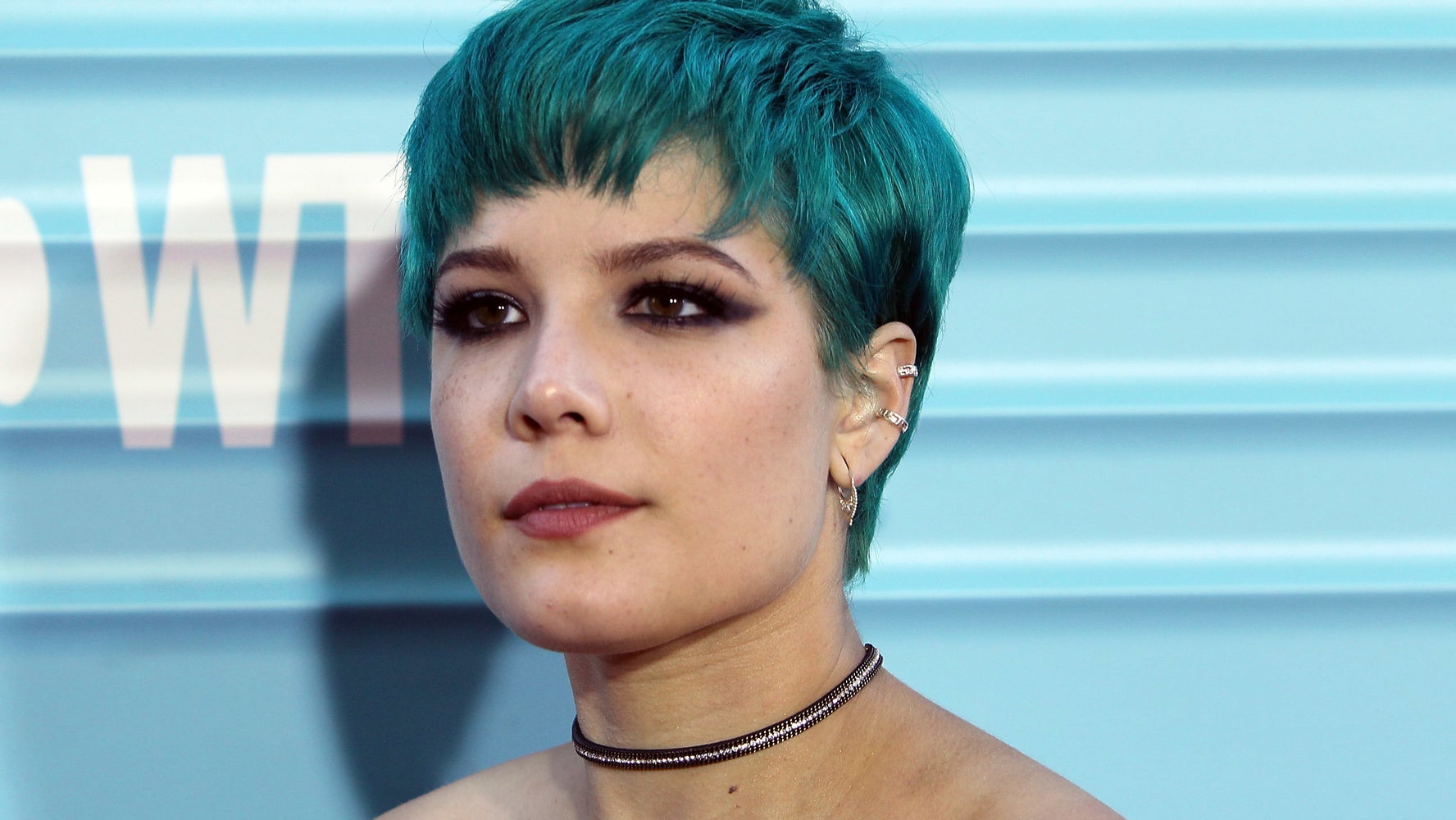Halsey Bravely Opens Up About Suffering A Miscarriage Hours Before A ...